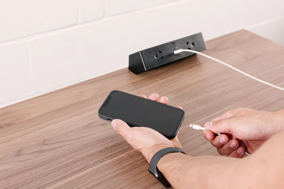 Qiksilva Desk Top Power - Desk Top Charger - Desktop USB Charging ...